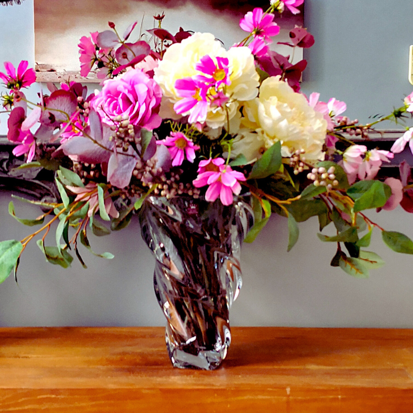 Celebrating October’s Birth Flower: The Timeless Charm of Cosmos ...